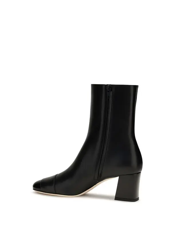 Valentino Garavani Veeside Leather Ankle Boots