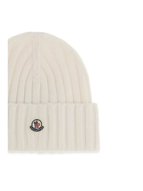 Moncler Wool Beanie With Logo - White