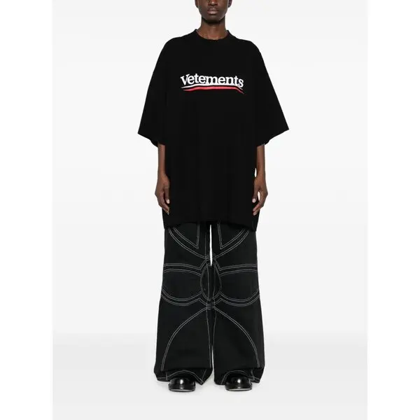 Vetements Logo Printed Crewneck T-shirt