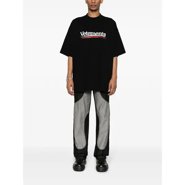 Vetements Logo Printed Crewneck T-shirt