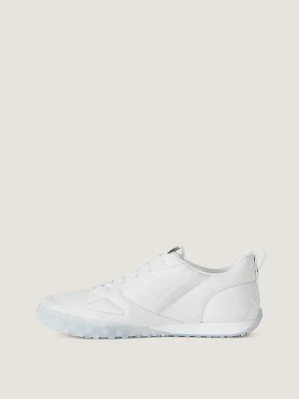 Givenchy Glide Sneakers In Leather