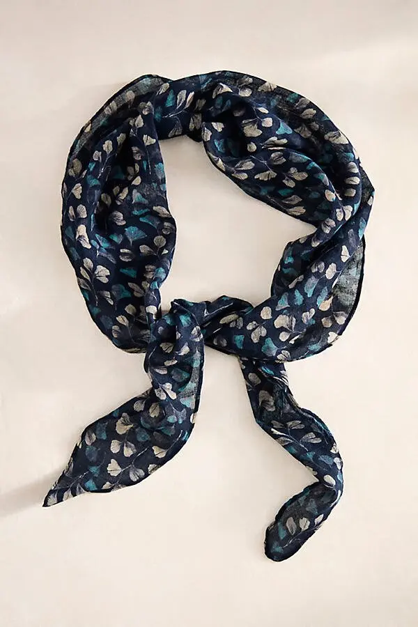 ELIZABETH GILLETT Gkgo Leaves Cotton Scarf