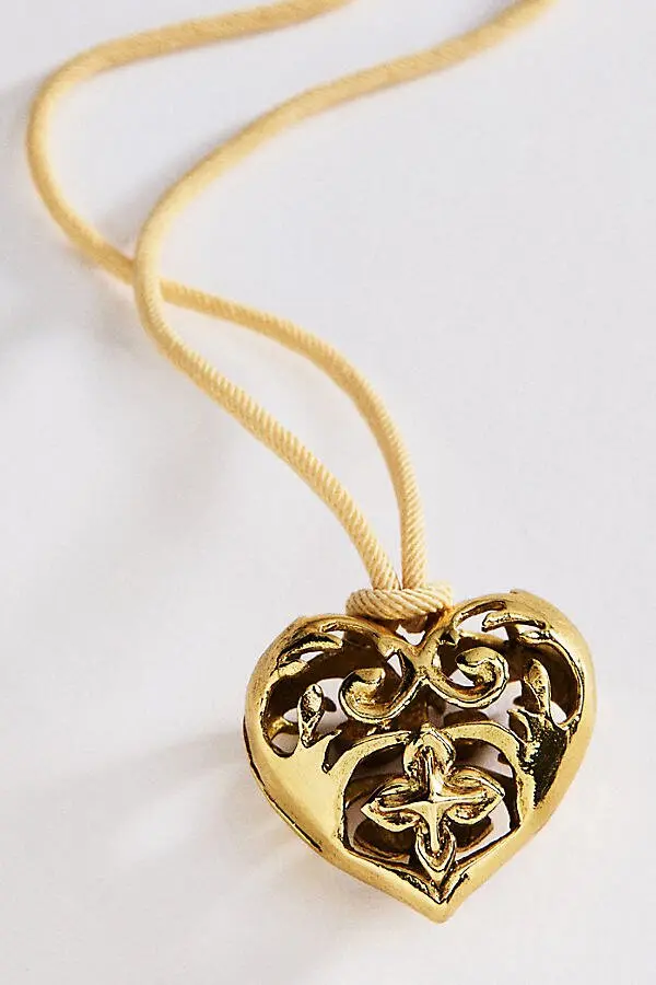 ALEMAIS Heart Pendant Necklace