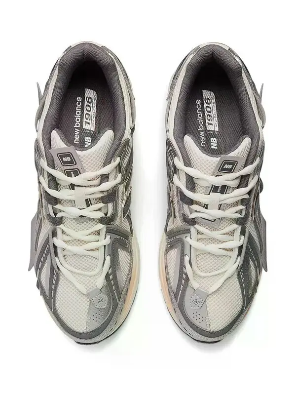NEW BALANCE 1906a Sneakers