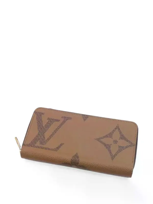 LOUIS VUITTON 2021-2026 Monogram Giant Reverse Zippy Wallet Long Wallets - Brown