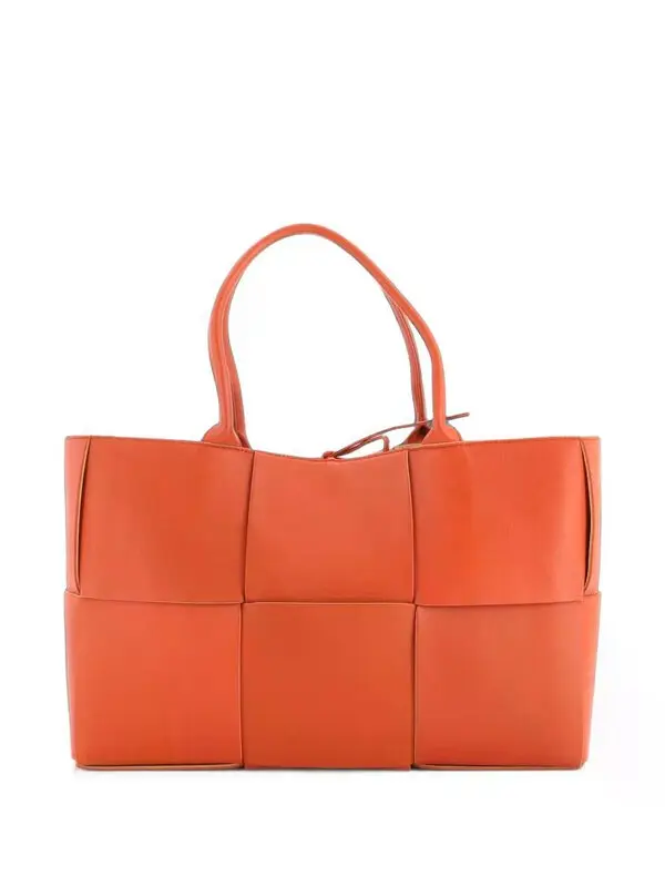 Bottega Veneta Maxi Intrecciato Leather Medium Tote Bag - Brown