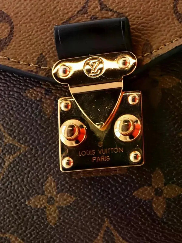 LOUIS VUITTON Pochette Metis Reverse Monogram Canvas Crossbody Bag
