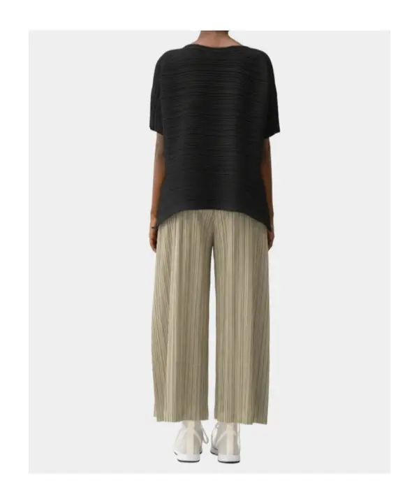 Issey Miyake Pleated Boat-neck T-shirt