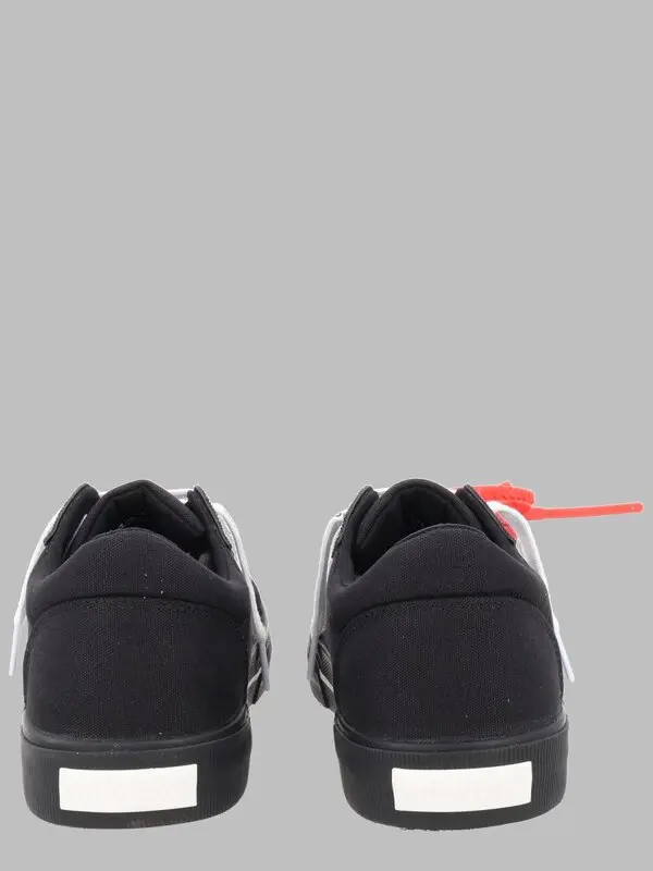 Off-White Vulc Low Sneakers