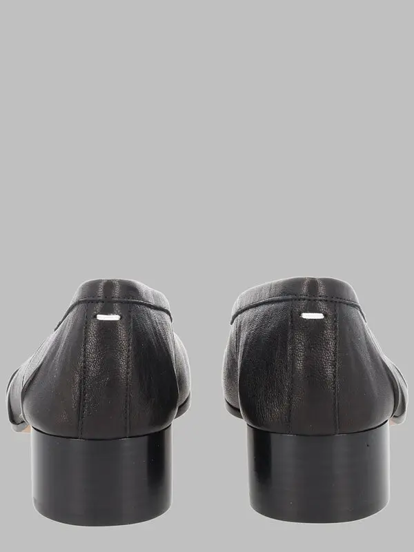 MAISON MARGIELA Leather Ballerina Tabi H30