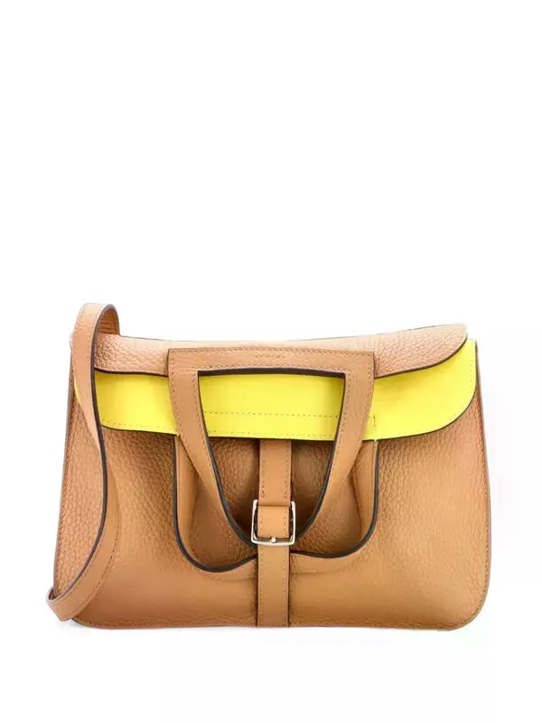 Hermès Halzan Bag Verso Clemence 25 Shoulder Bag - Brown