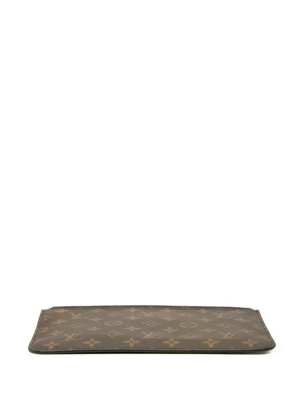 LOUIS VUITTON Monogram Neverfull Mm Pouch