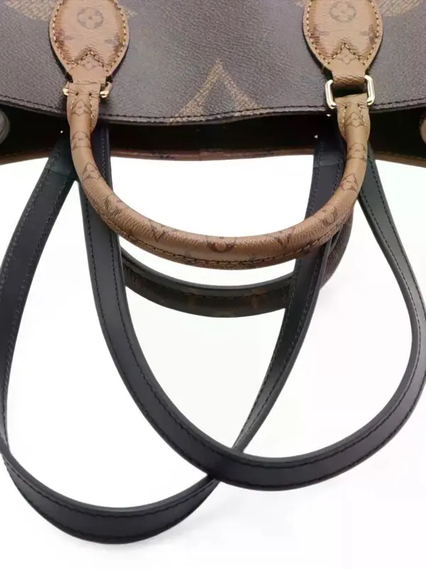 LOUIS VUITTON 2010-2026 Monogram Reverse Giant Onthego Mm Satchel - Brown