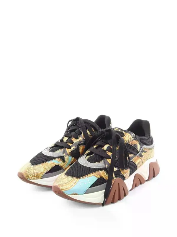 Versace Squalo Baroque-print Sneakers - Black
