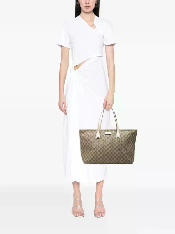 Gucci Gg Supreme Tote Bag - Neutrals