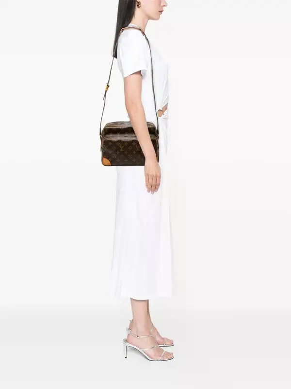 LOUIS VUITTON 2006 Monogram Nil Crossbody Bag