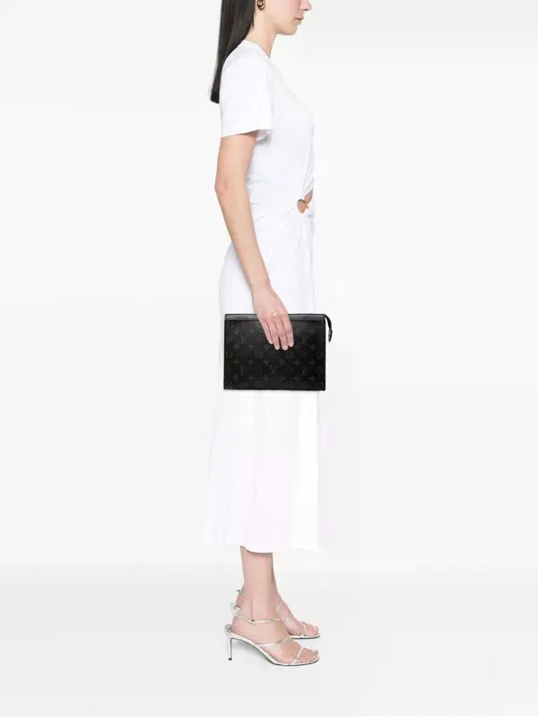 LOUIS VUITTON Monogram Eclipse Pochette Voyage Mm Clutch Bag