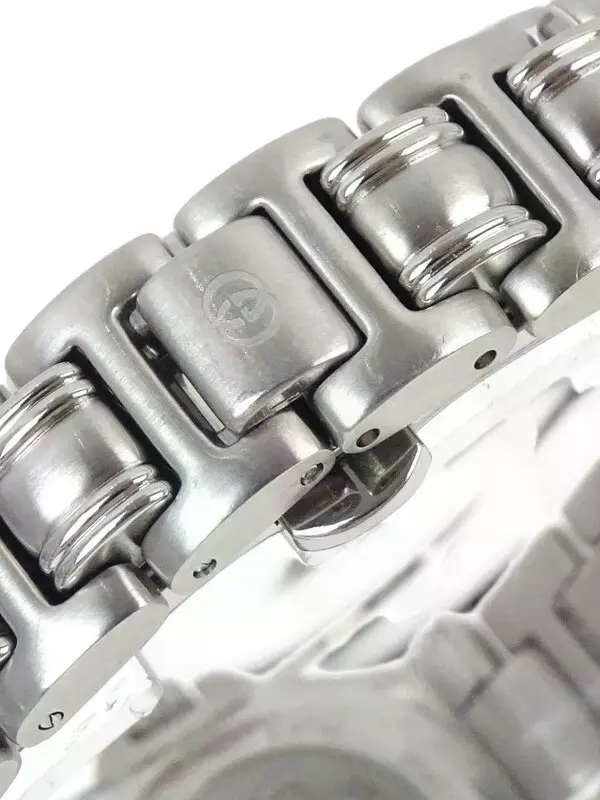Gucci 9040l 26mm Watch