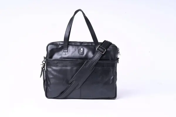 Mauritius Taylor Leather Briefcase And Travel Bag - Black