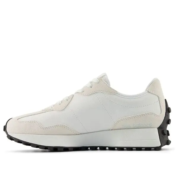 NEW BALANCE 327 Retro Sneakers