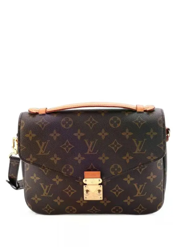 LOUIS VUITTON Pochette Metis Monogram Canvas Crossbody Bag