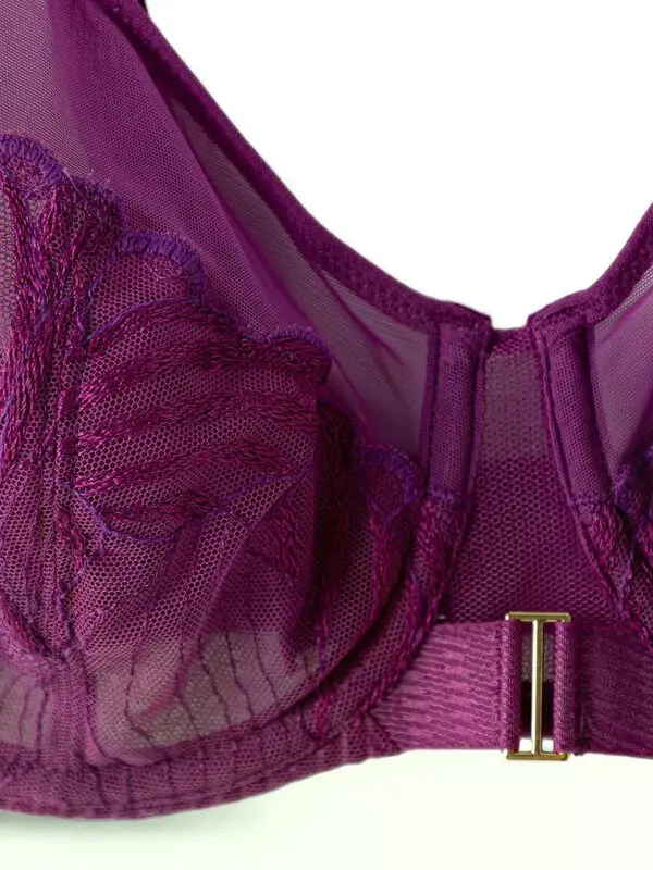 Chantelle Embroidered Mesh-panel Bra