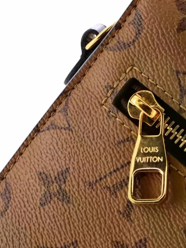 LOUIS VUITTON Pochette Metis Reverse Monogram Canvas Crossbody Bag