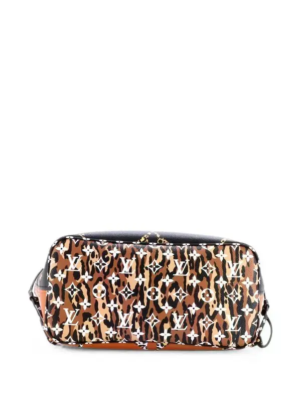 LOUIS VUITTON Neverfull Nm Limited Edition Jungle Monogram Giant Mm Tote Bag - Black