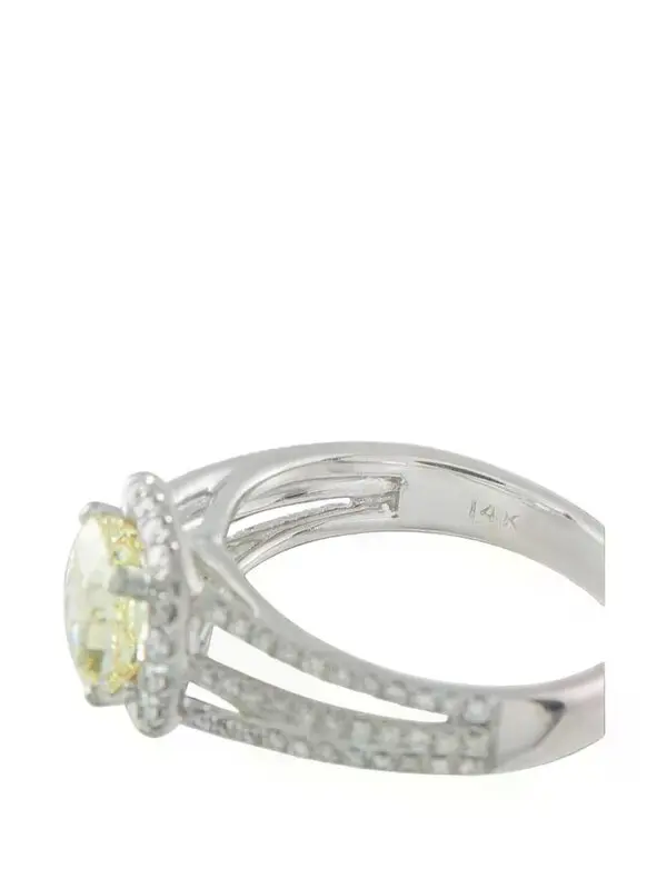 LB EXCLUSIVE Diamond Ring