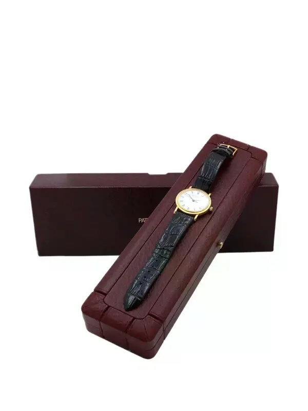 Patek Philippe Calatrava Clous De Paris 33mm Watch