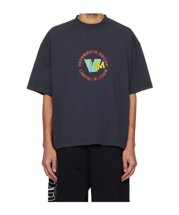 Vetements Graphic Printed Crewneck T-shirt