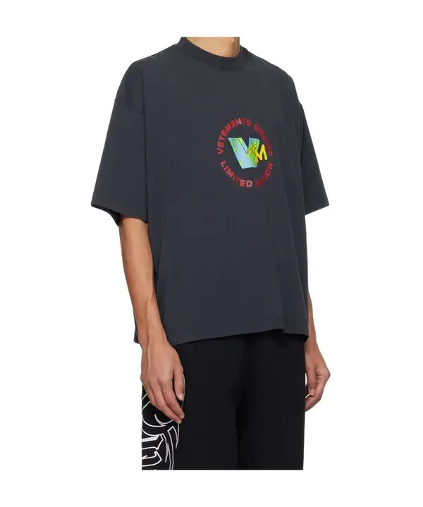 Vetements Graphic Printed Crewneck T-shirt