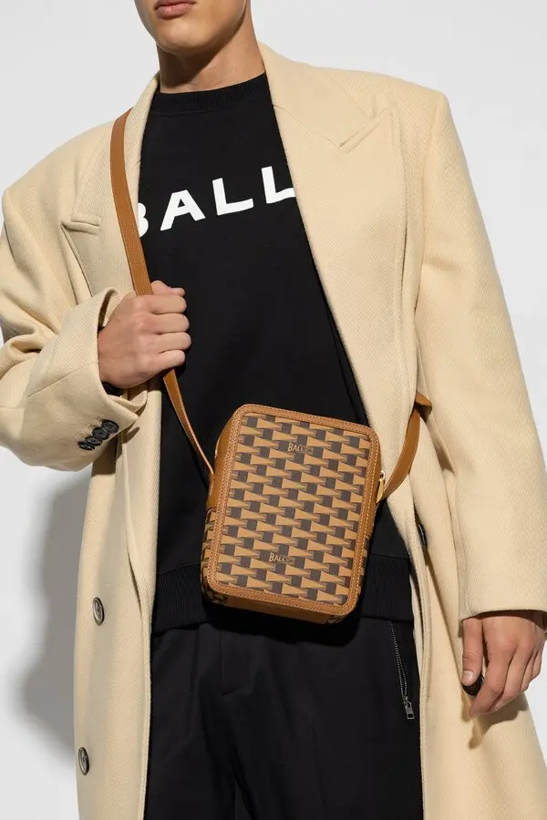 Bally Zip-up Shoulder Bag