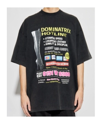 Vetements Slogan Printed Crewneck T-shirt