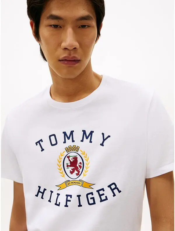 Tommy Hilfiger Hilfiger Crest Logo T-shirt
