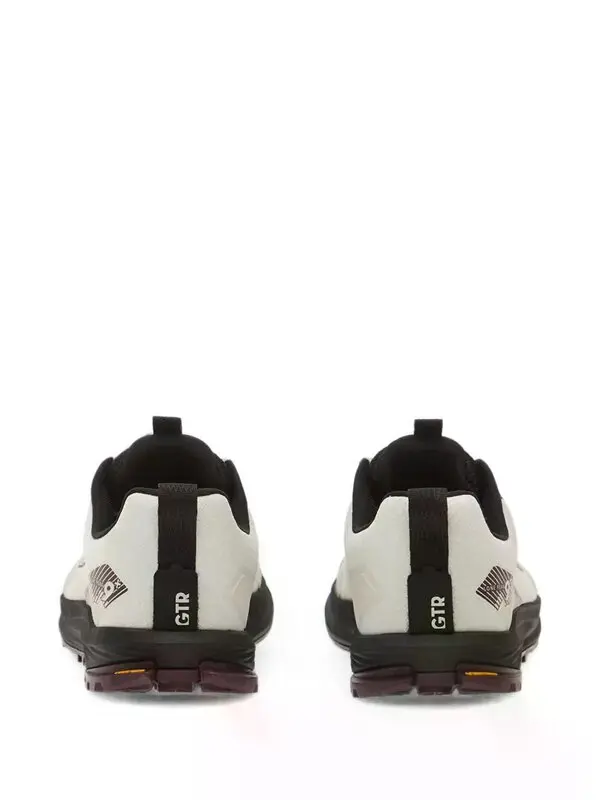 ALTRA Lone Peak 9+ Sneakers