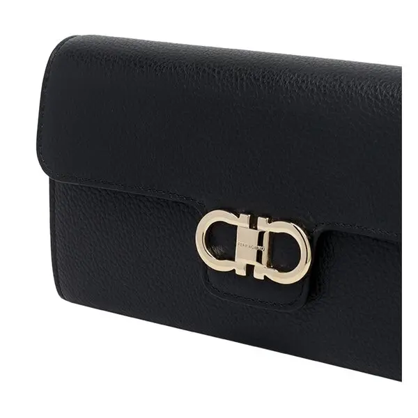 FERRAGAMO Gancini Chain Wallet
