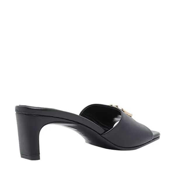 Gucci Slider Sandal With Double G