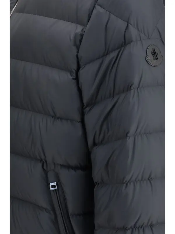 Moncler Arneb Short Hooded Puffer Jacket