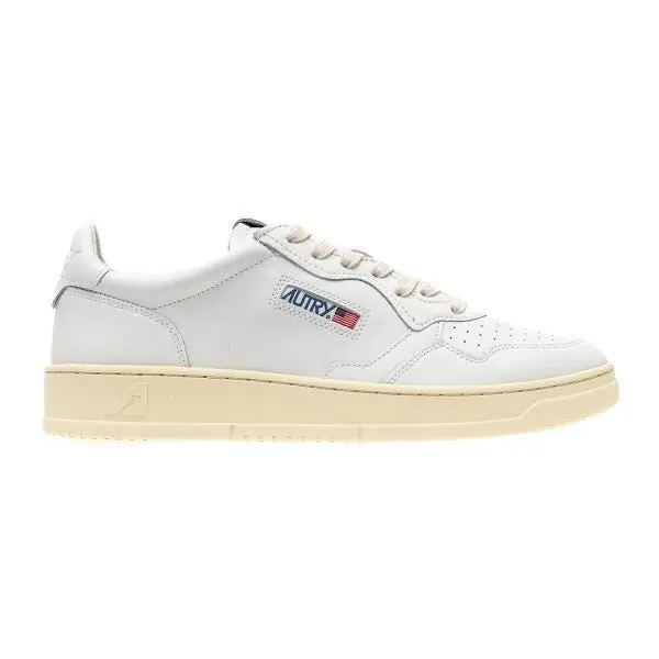 AUTRY Medalist Low Leather Sneakers - White