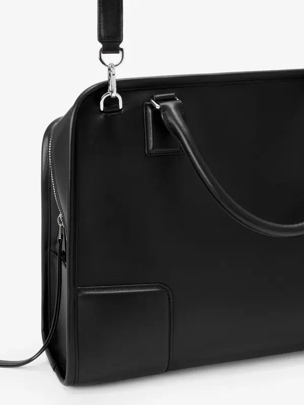 Loewe Amazona 180 Leather Handbag - Black