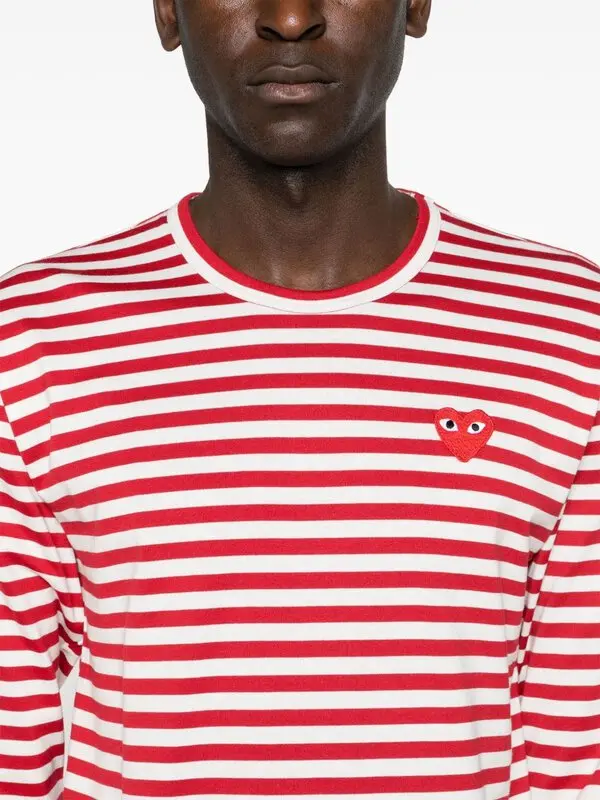 Play Comme Des Garcon Emblem Heart Cotton T-shirt