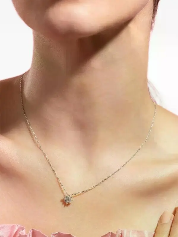 Kwiat Embellished Star Necklace