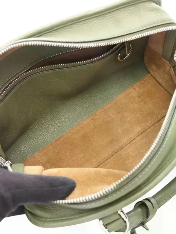 Loewe 2010-2026 Leather Amazona 23 Satchel