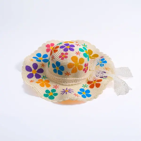 HEARTFELT LAYERS Hand-painted Floral Straw Sun Hat - White