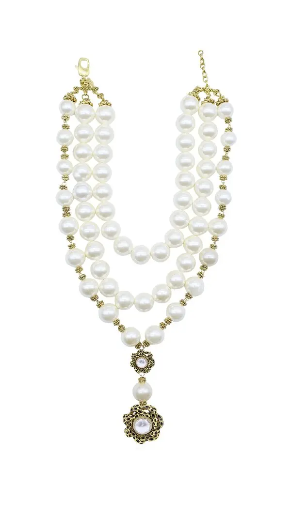 BAYEMEYC Veloria Chunky Pearl Necklace