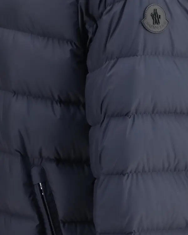 Moncler Arneb Short Hooded Puffer Jacket - Blue