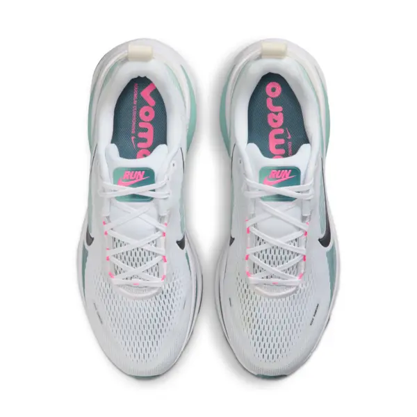 Nike Vomero 18 Road Running Shoes