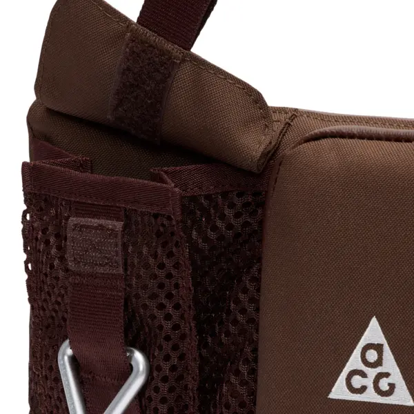 Nike Daymax Crossbody Bag