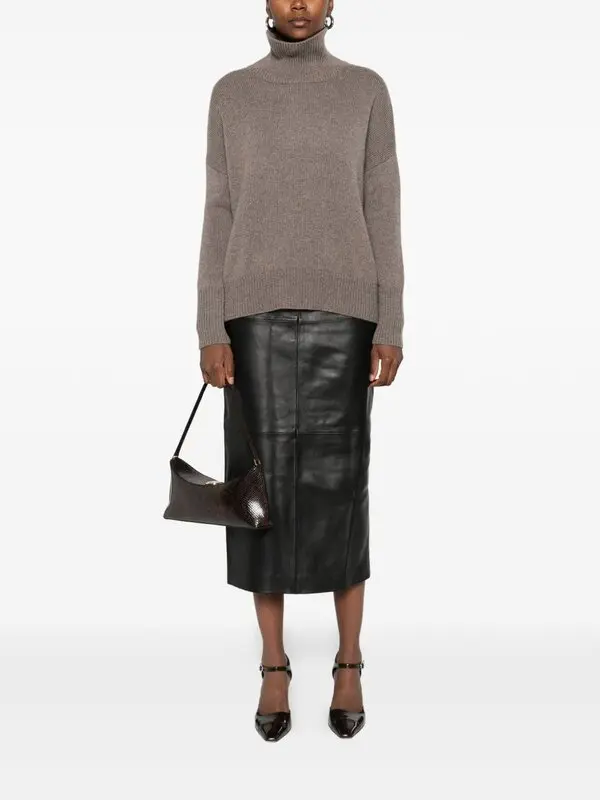 LISA YANG Heidi Cashmere Turtle-neck Sweater